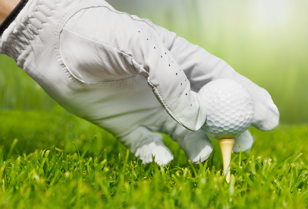 Tee Time vs. Shotgun Start in Golf Tournaments | American Hole 'n One